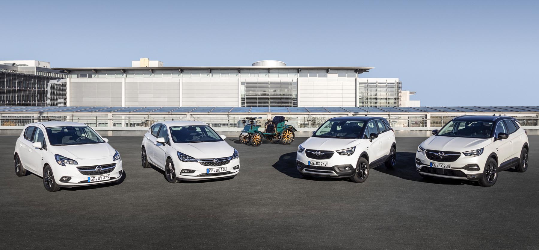 OPEL: 120 χρόνια καινοτόμων τεχνολογιών και αυτοκινήτων για όλους ...