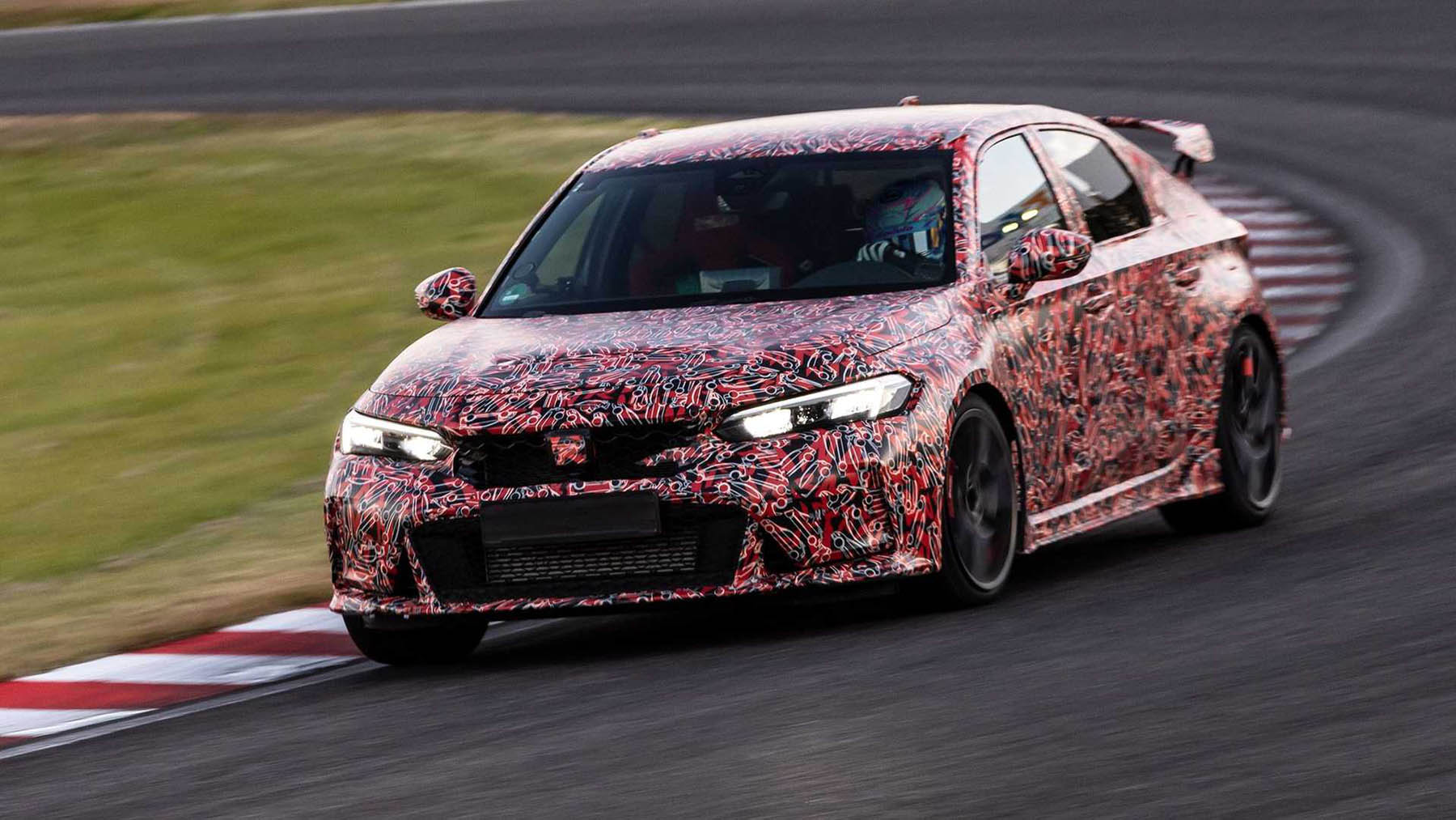 Ποδαρικό με ρεκόρ για το νέο Honda Civic Type R [video] - caroto.gr