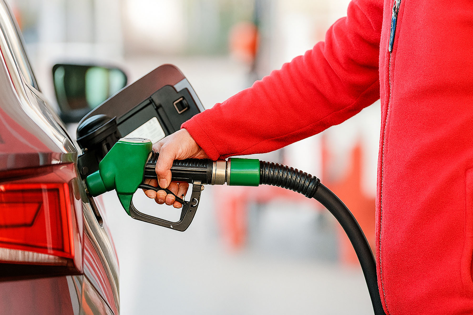 Από το 2027 ανεβαίνει αθόρυβα η τιμή σε πετρέλαιο και βενζίνη - caroto.gr