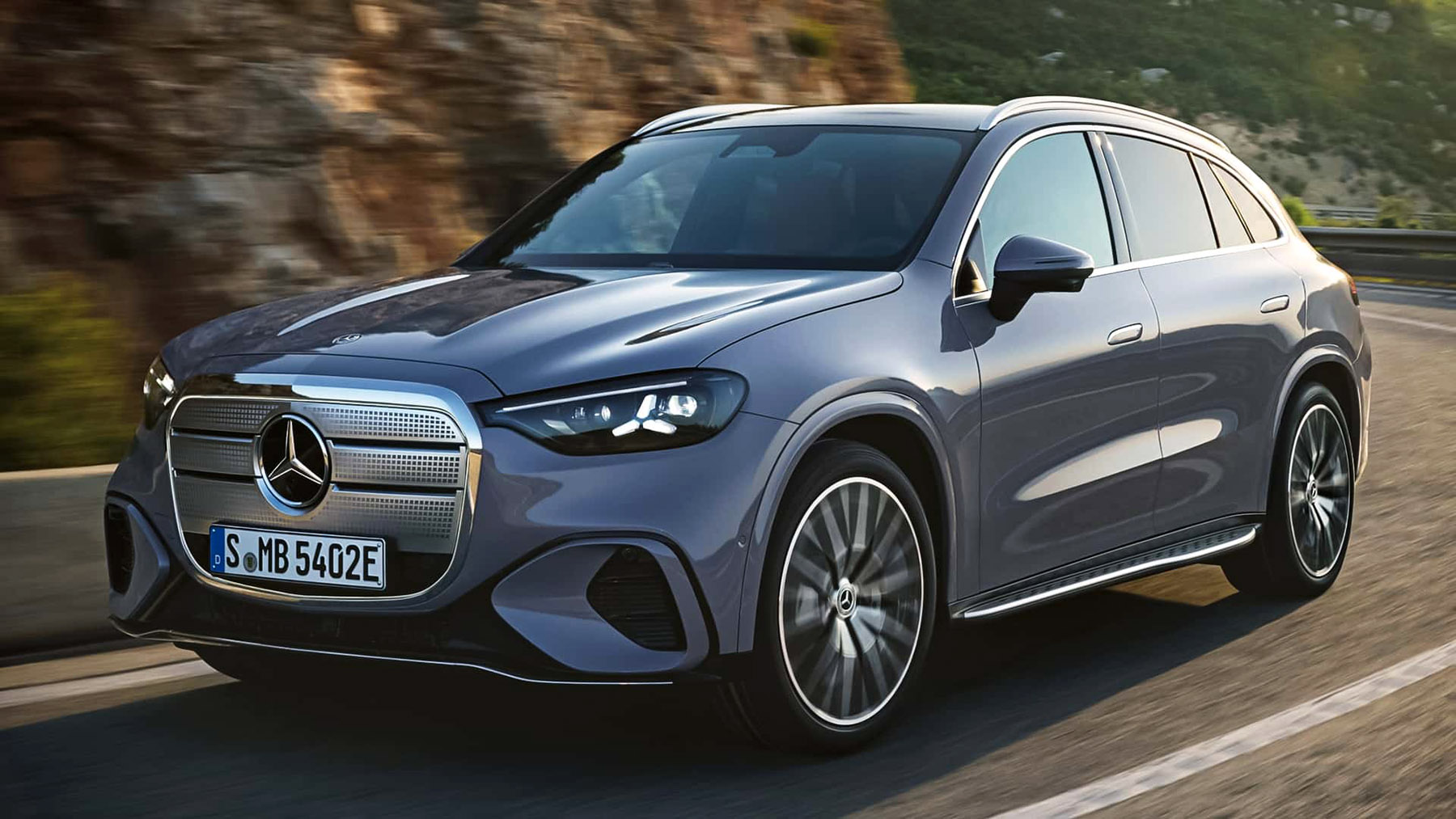  Mercedes Benz GLC EQ Technology 700 